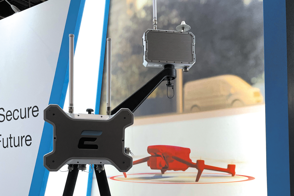 Sentrycs vehicle-mounted anti-drone protection - Milipol