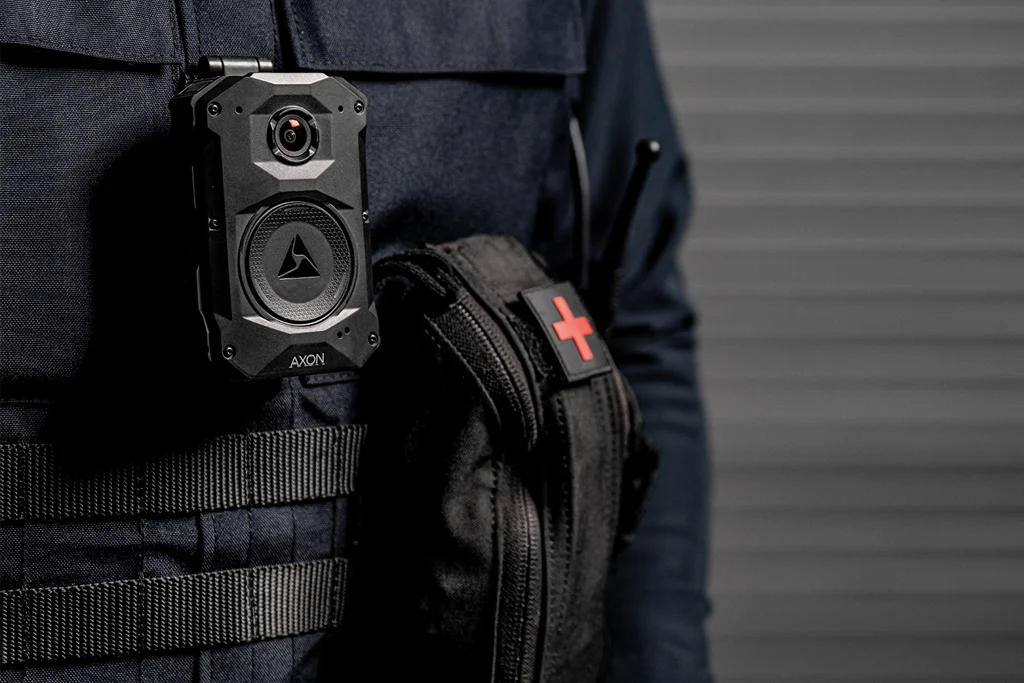 Axon Body 4: A reliable partner in the field - Milipol